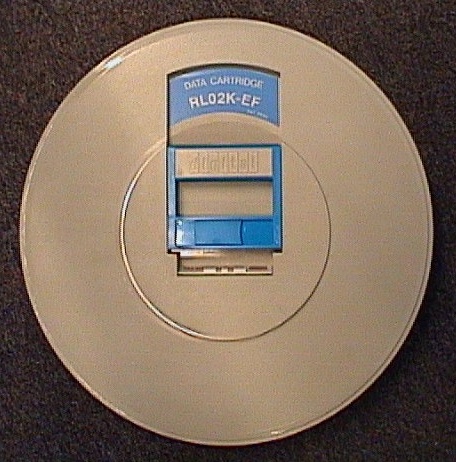 Waxing Nostalgic About Removeable Mainframe Storage : r/mainframe